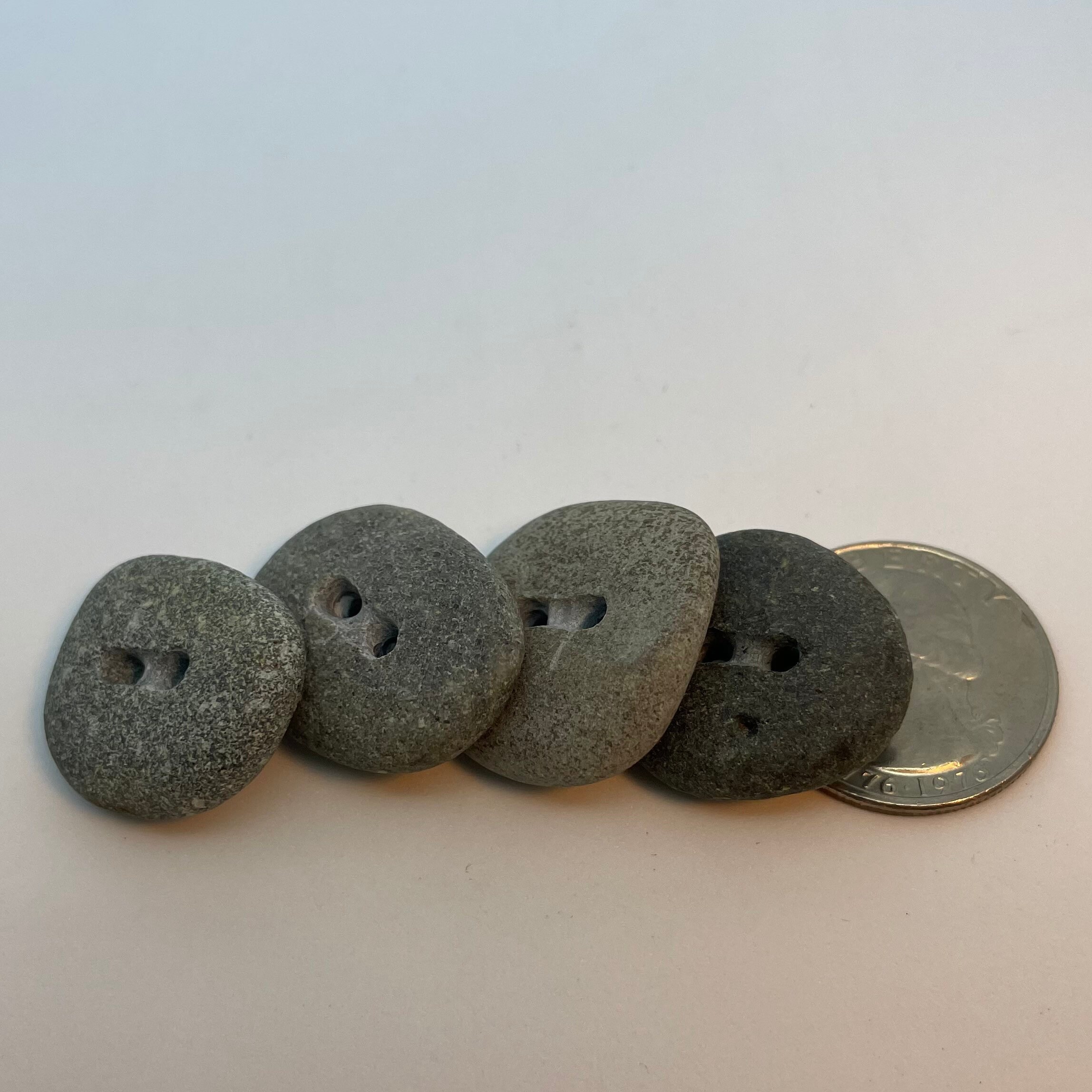 Beach Stone Buttons-BTS22-3 Sewing & Fiber Hardware Upholstery etna.com.pe