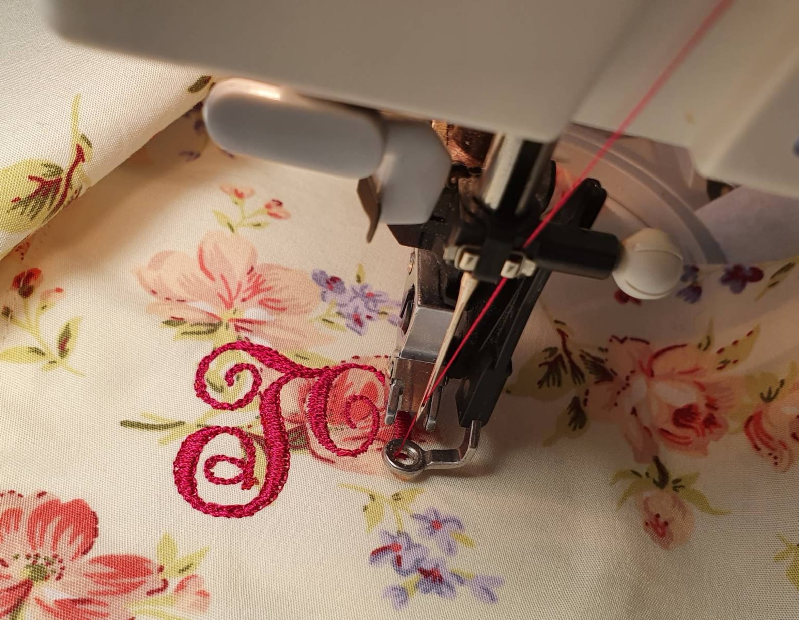 Monogram Script Font Alphabet Embroidery Design Free Custom Design ABC ...