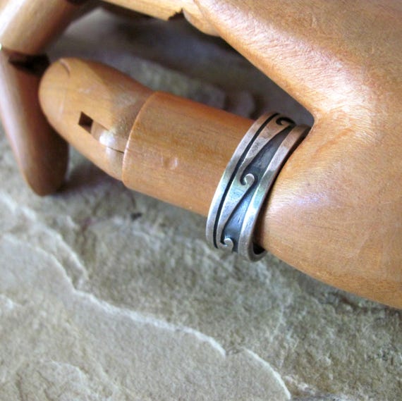 Men's Hopi style sterling silver overlay ring, waves … - Gem