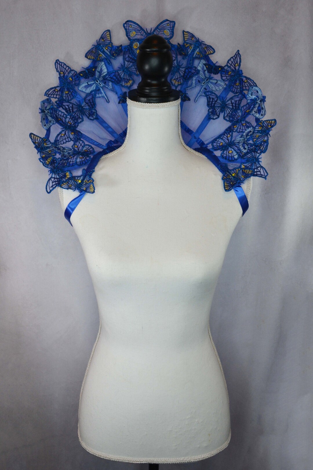 Embroidered Moth Elizabethan Collar - Etsy