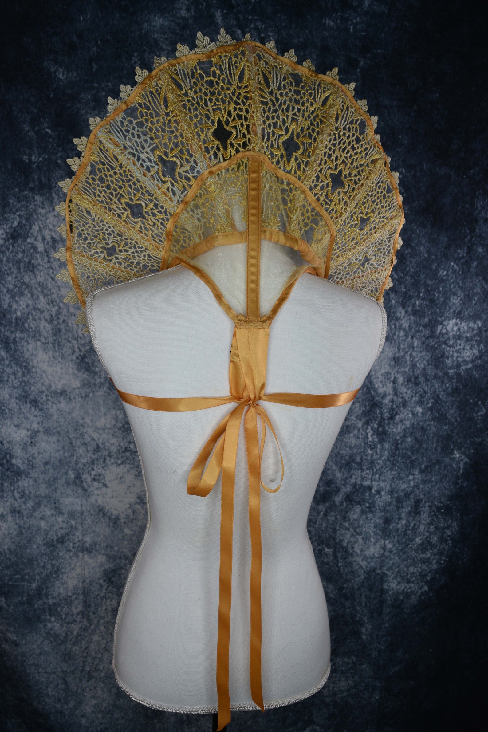 Embroidered Lace Elizabethan Collar | Etsy