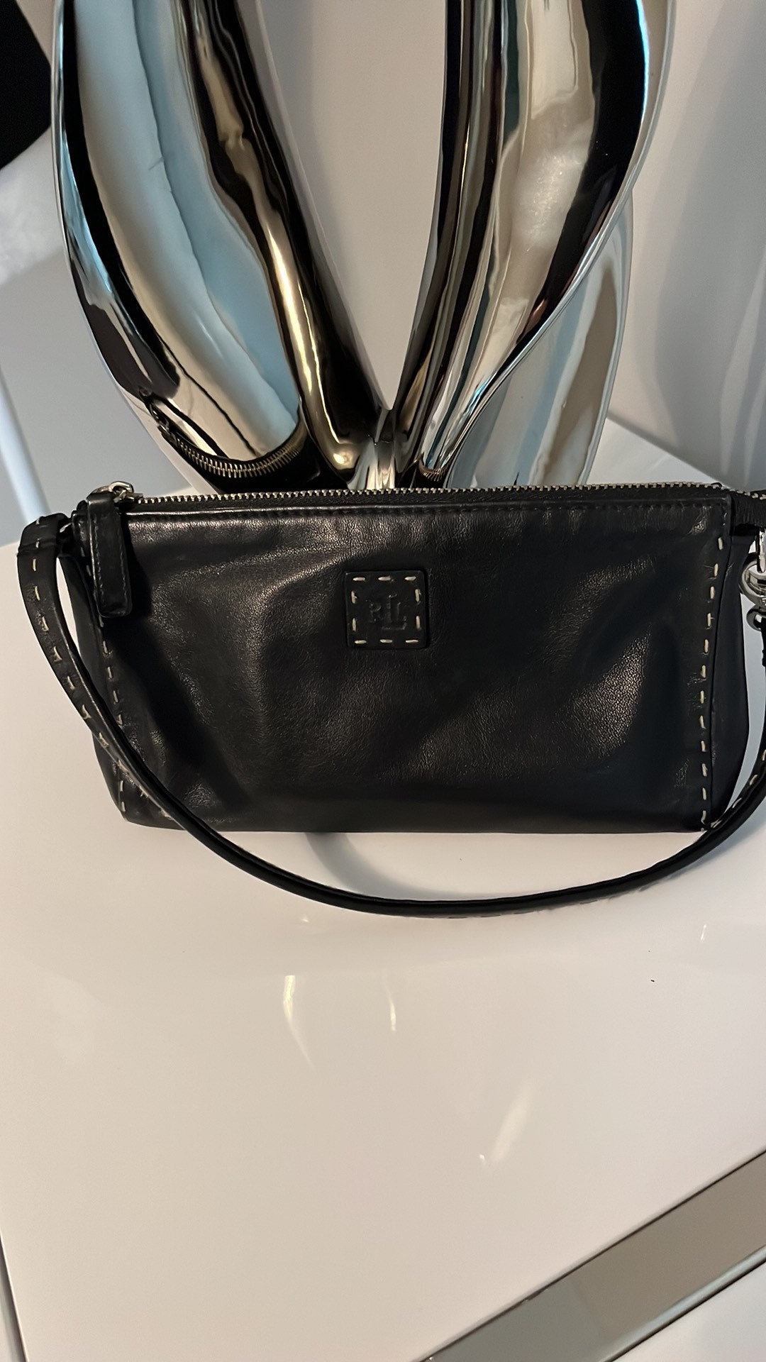 Vintage Lauren Ralph Lauren Black Leather Bold-stitched Small Shoulder ...