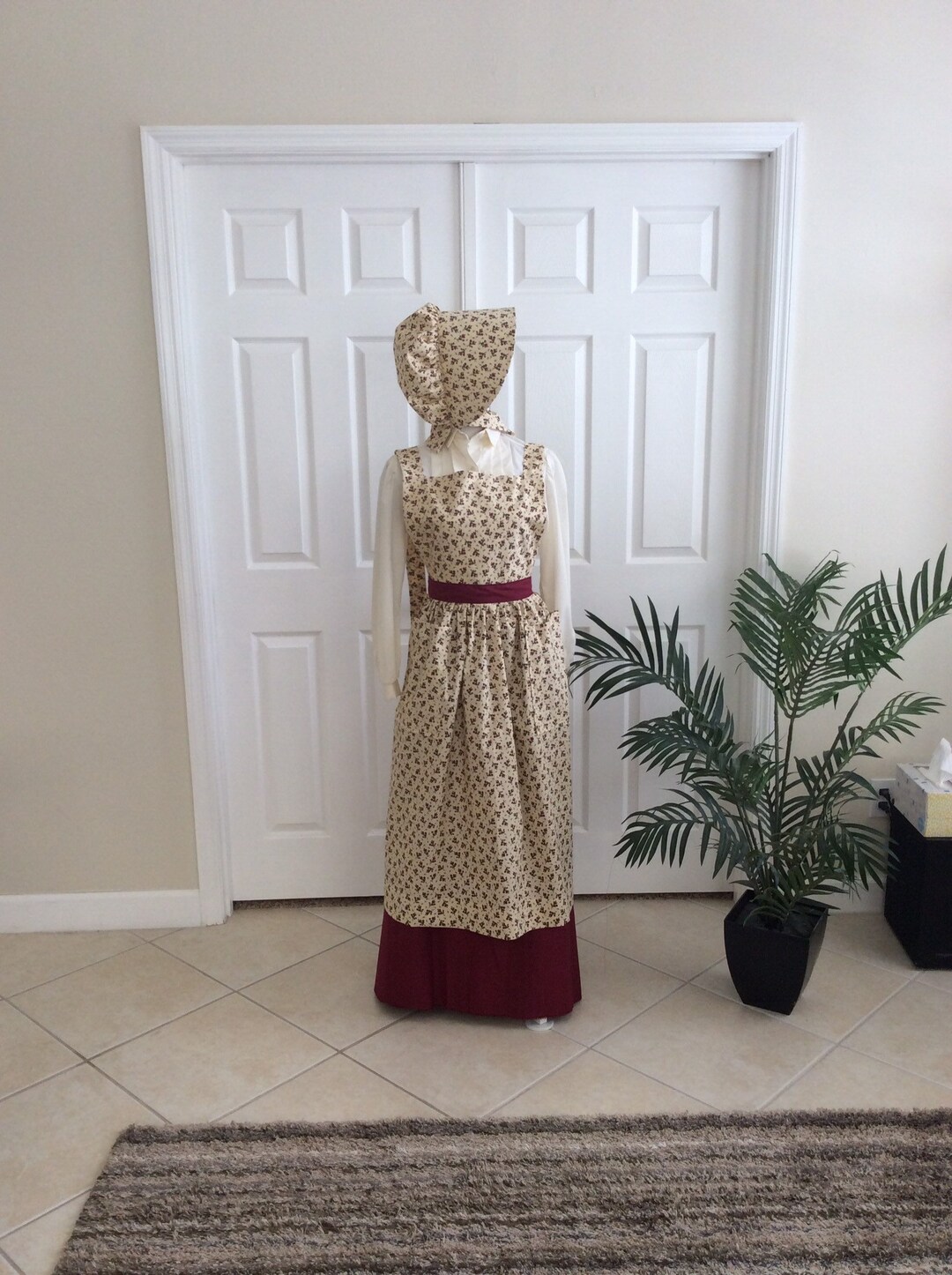 Pioneer Outfit With Skirt, Bib Apron, and Bonnet (3 Pieces), Custom ...
