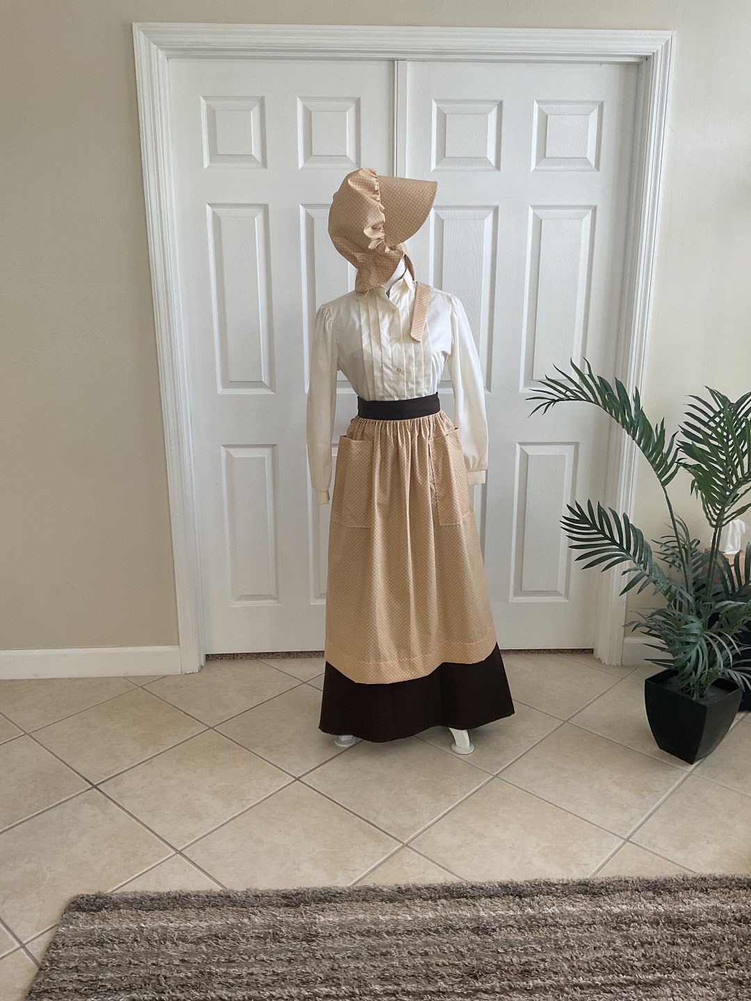 Pioneer Outfit With Skirt, Waist Apron, and Bonnet 3 Pieces, Custom ...