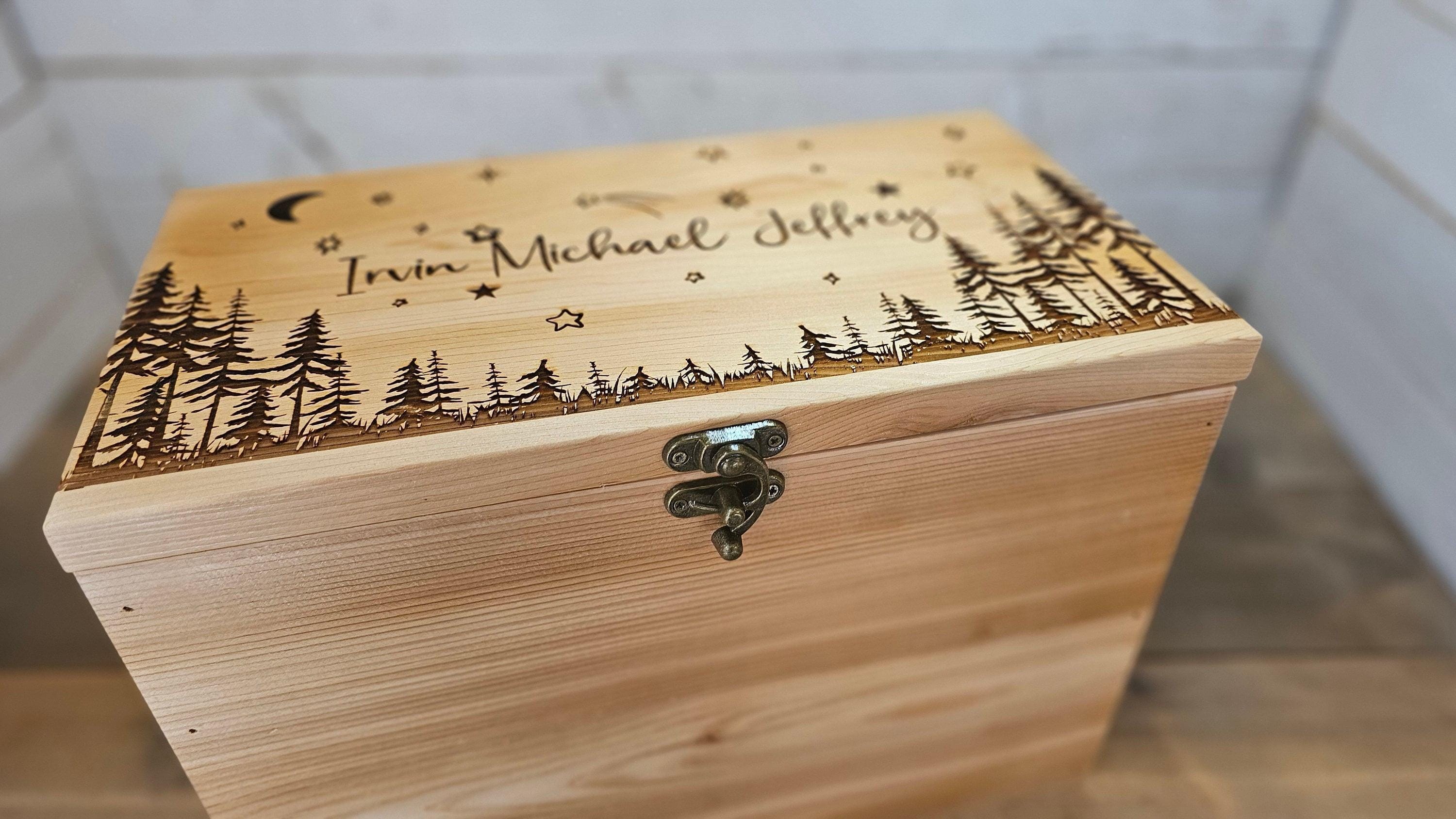 Personalized Rustic Cedar Keepsake Box: Stars & Moon, Engraved Wood - Etsy