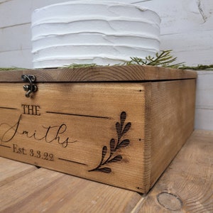 Personalized Cake Stand Keepsake Box 18x18x6 Wedding Cake Stand and ...