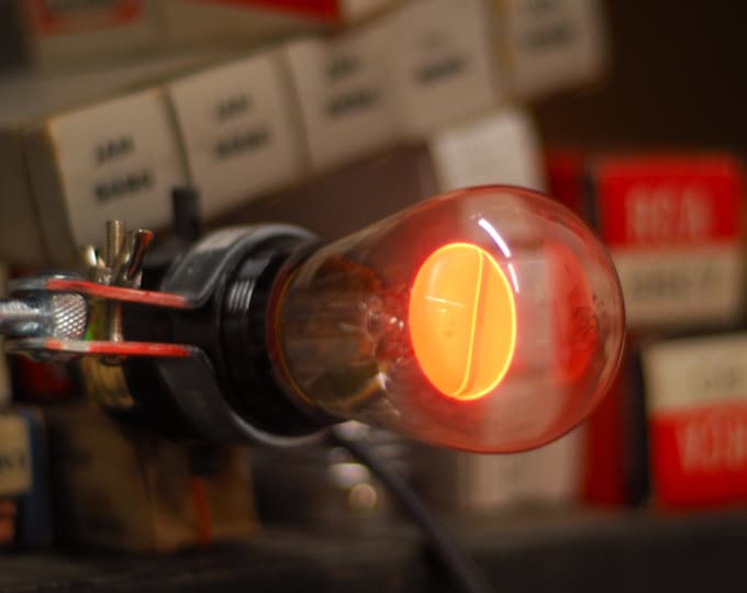 Giant Neon Bulb: Rare General Electric R2A (NE34) SCREW BASE Glow Lamp ...