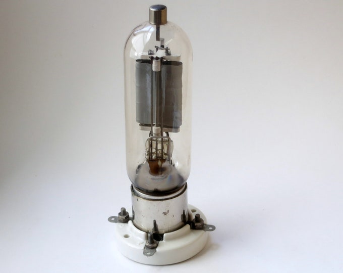 RCA 217C Tube With Johnson Ceramic Tube Socket - for Display or Play ...