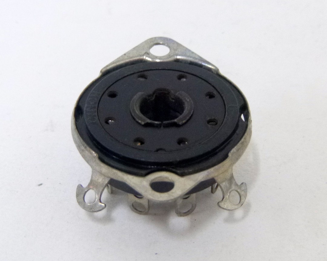 LOCTAL Vacuum Tube Socket - Black - Made by Cinch - New Old Stock - Etsy