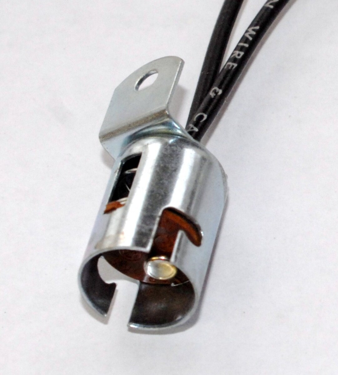 Socket for NE-42 Giant Neon Bulbs and Other Light Bulbs With BA15D ...