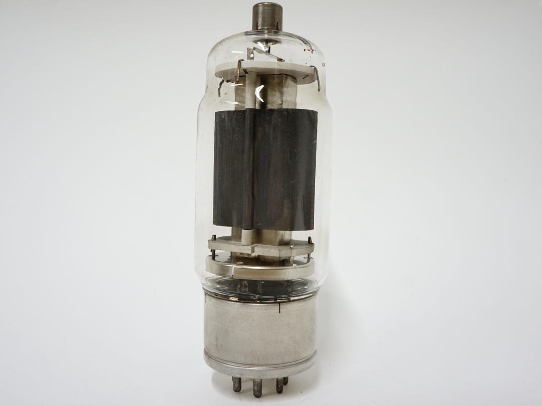 Unbranded 813 Vacuum Tube - Graphite Plate - Excellent Condition ...