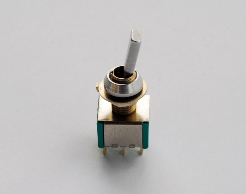 JBT DPDT Miniature Momentary Toggle Switches - Very Compact Electrical ...
