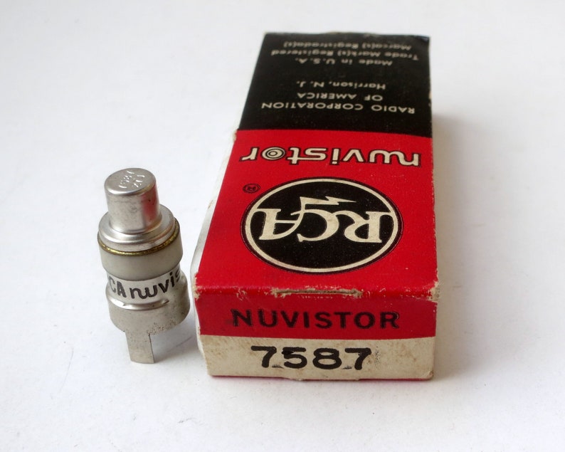 RCA 7587 Vacuum Tube - New Old Stock - Original Box - Near Perfect ...