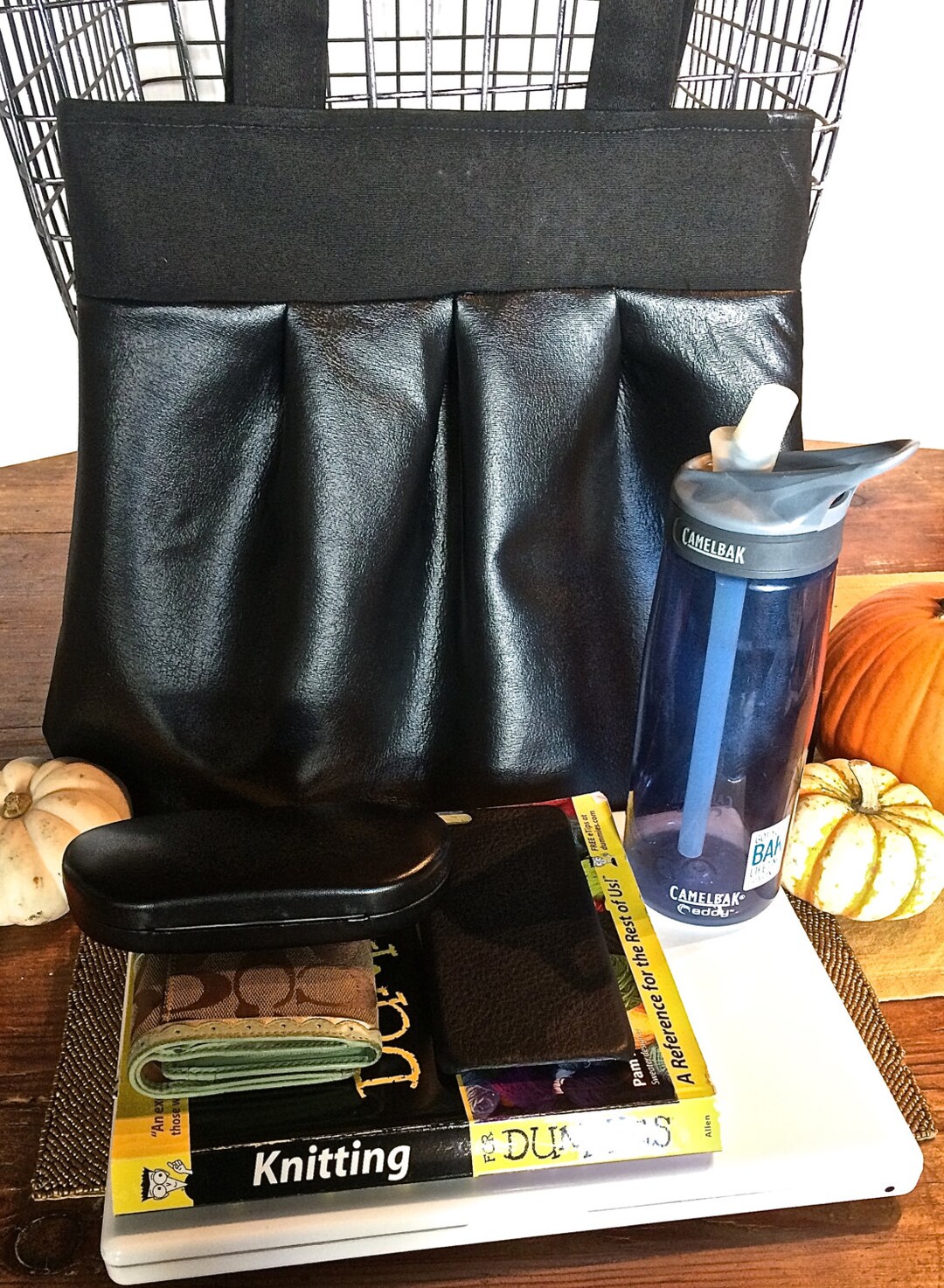 Bags and Purses Handbags Shoulder Bags Pleated Tote Bag Leather Like ...