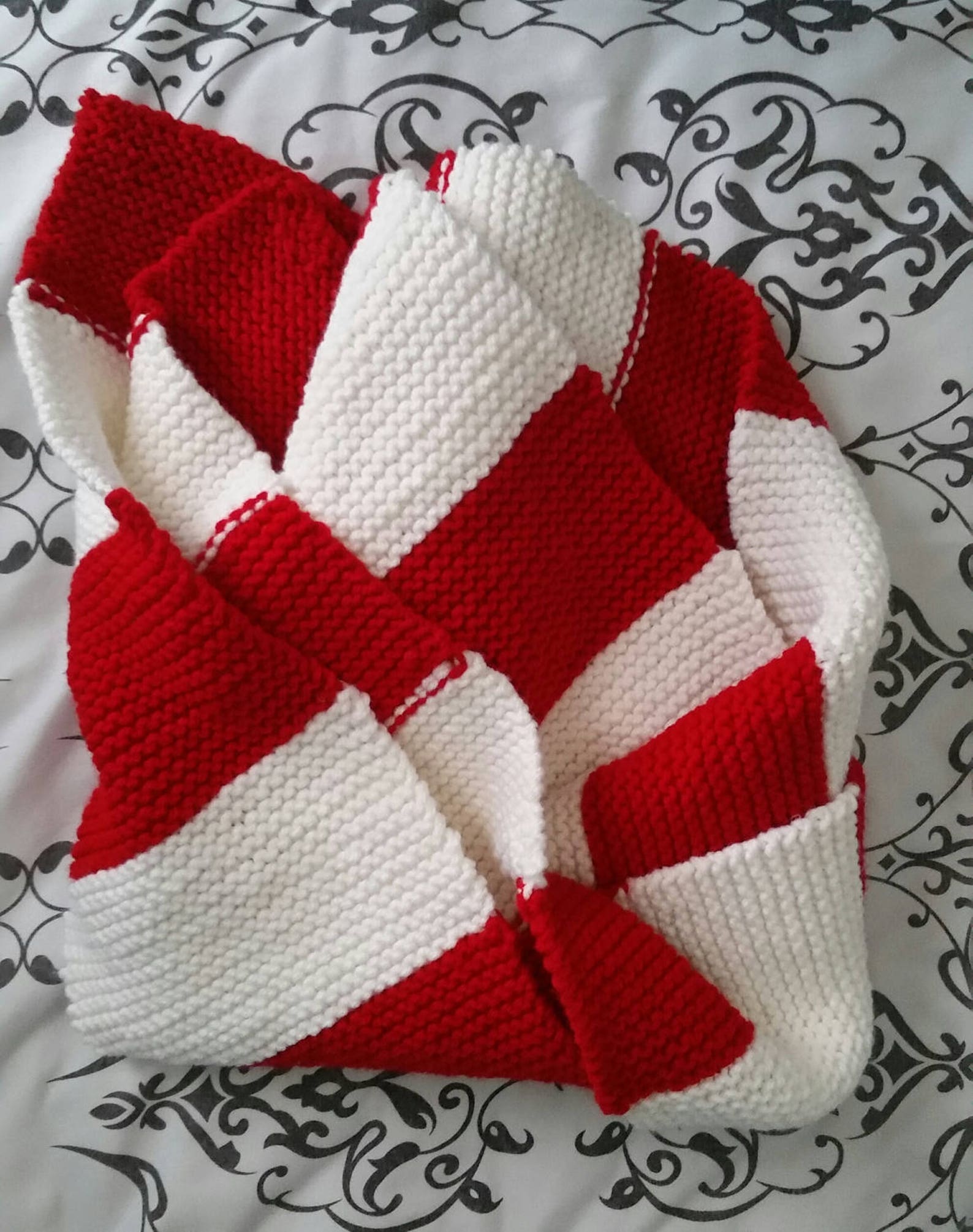 Hand Knit Red and White Striped Scarf - Etsy