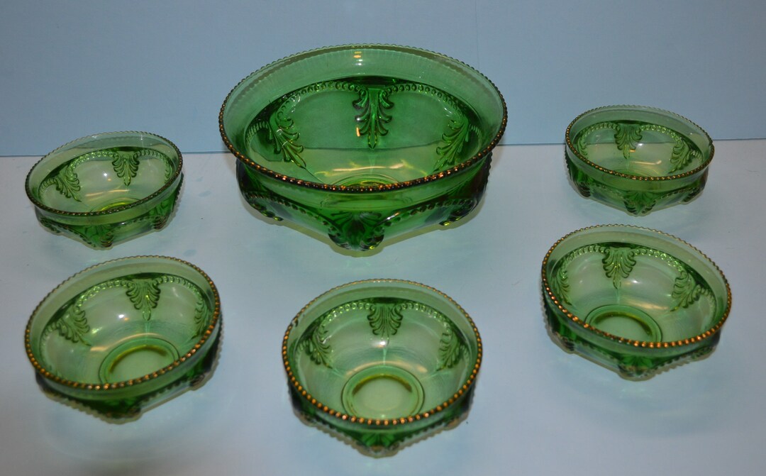 Gorgeous Vintage Emerald Green Depression Glass Bowl With Gold Trim ...