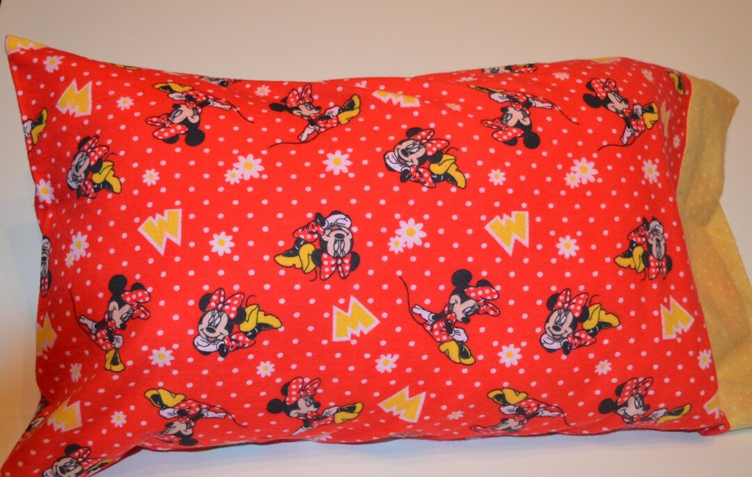 Minnie Mouse Children's/travel Size Pillowcase and Pillow - Etsy