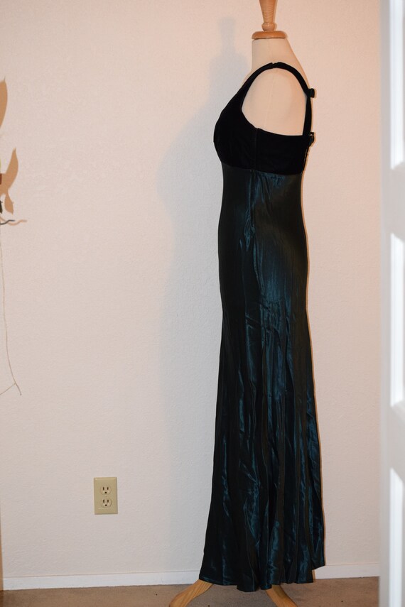 Stunning Jay Jacobs Deep Emerald Green Velvet and Sat… - Gem