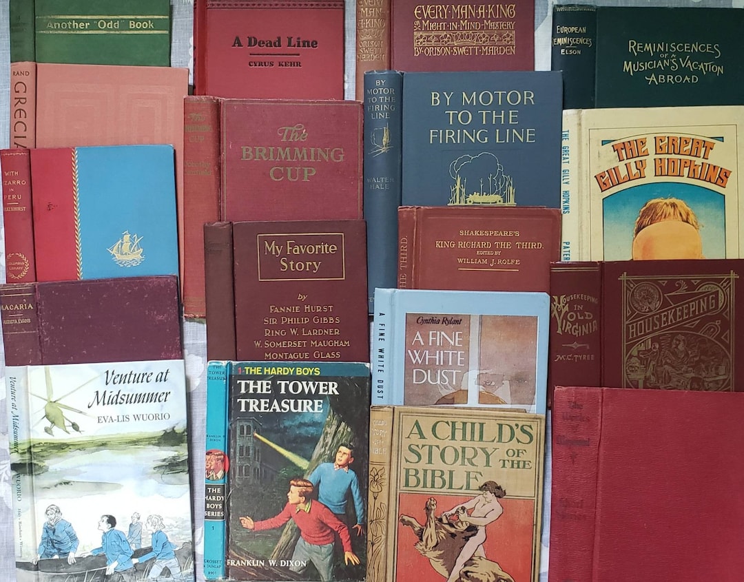 Vintage Book Covers Set 001 - Etsy