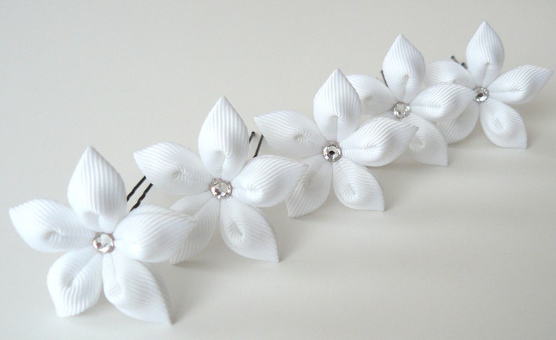 White Flower Hair Pins for Bride Wedding Hair Flowers Bridal - Etsy