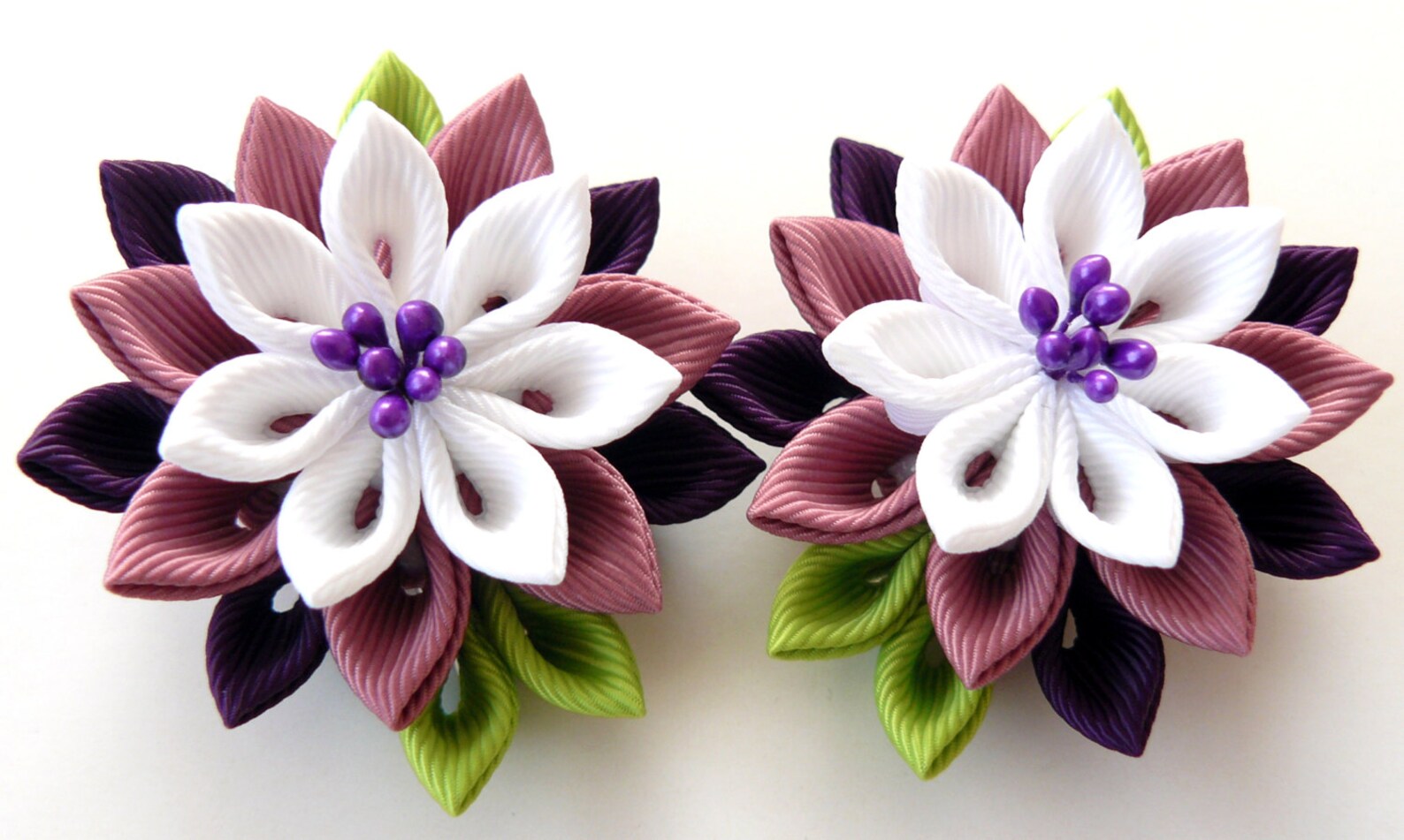 Kanzashi Fabric Flowers. Set of 2 Hair Clips. Pink Plum and - Etsy