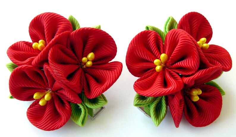 Kanzashi Fabric Flowers. Set of 2 Hair Clips. Red Kanzashi - Etsy