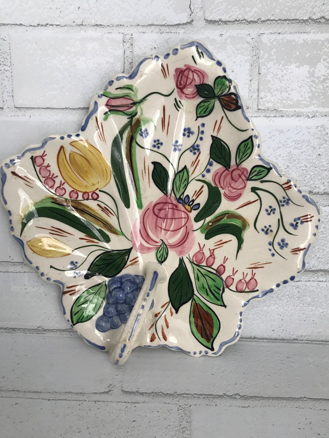 Blue Ridge Southern Pottery Verna Handled Leaf Shaped Dish With Victory ...
