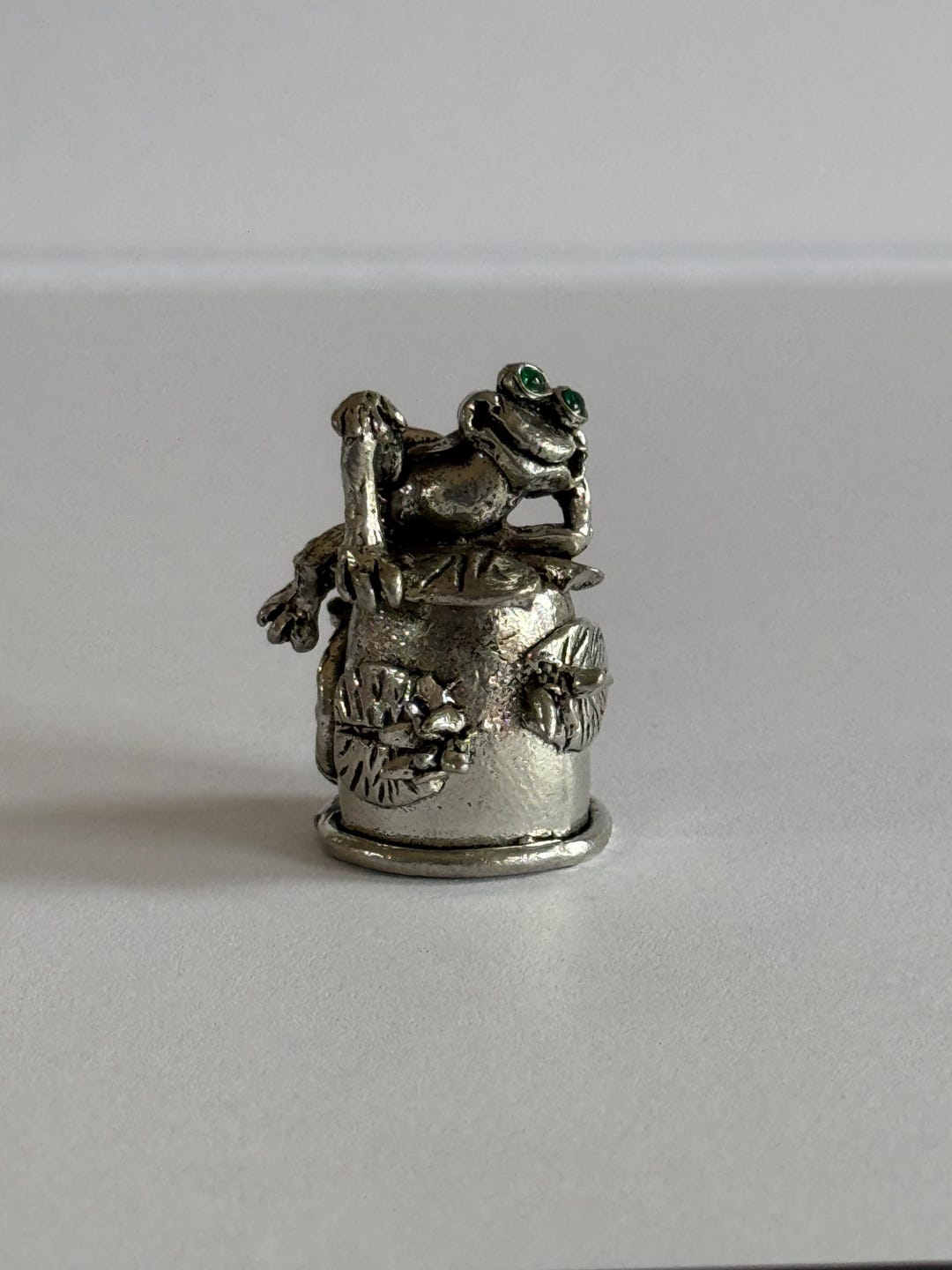 Comstock Creations Frog Thimble Green Jeweled Eyes Pewter Thimble #6310 ...