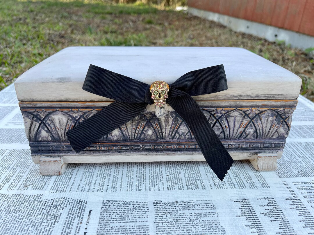 Cedar Death Box - Etsy