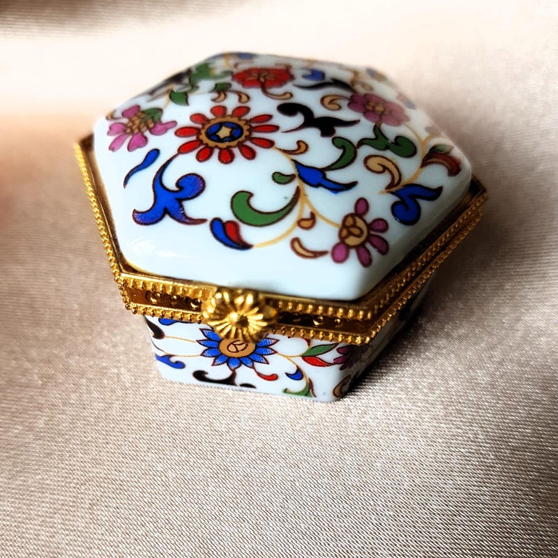 Porcelain Box - Etsy