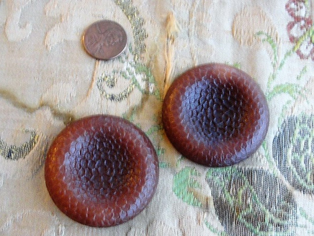 VINTAGE Large Celluloid Buttons Art Deco Rose Brown Honeycomb Pattern ...