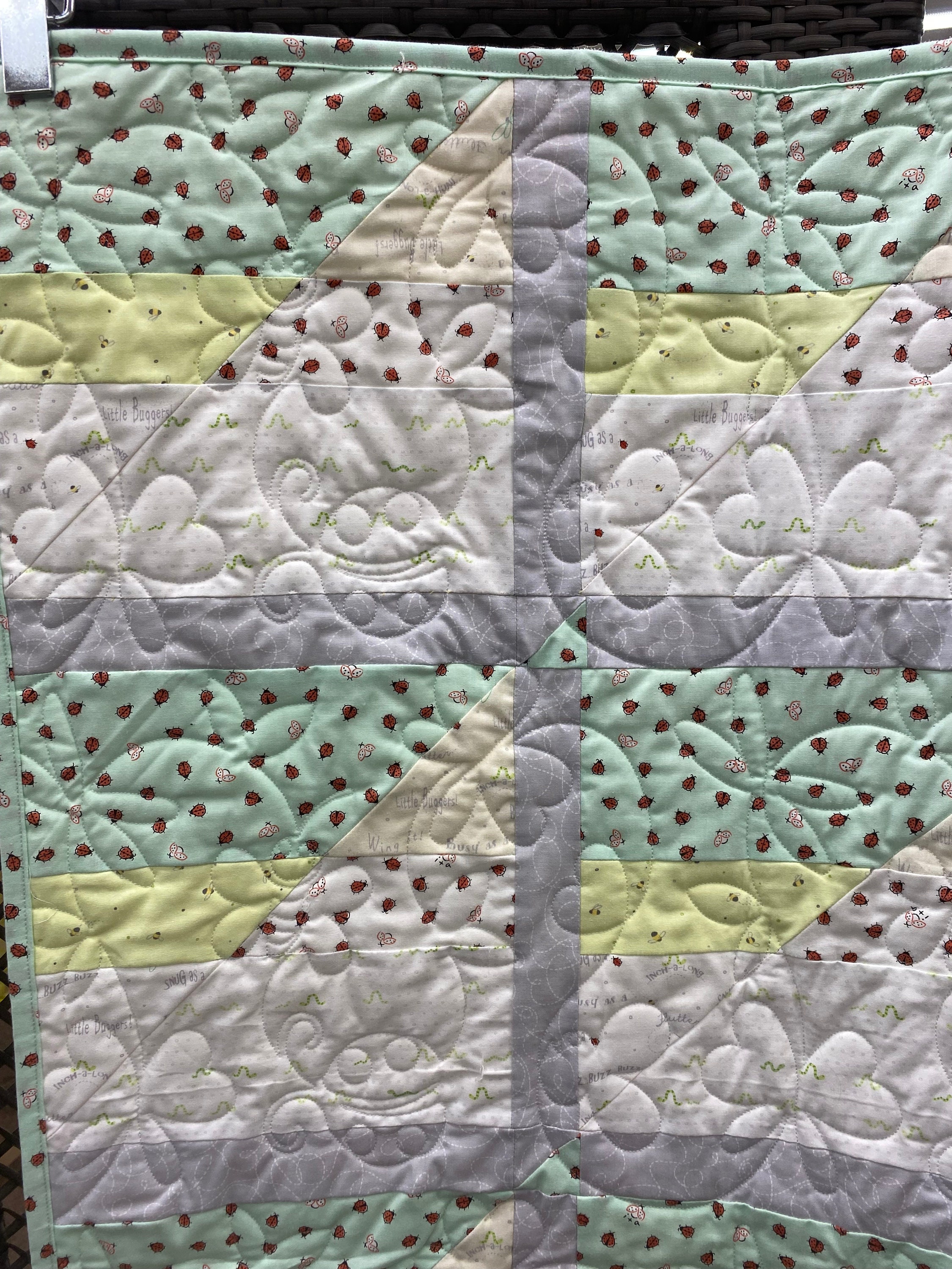 Handmade Little Buggers Quilt - Etsy