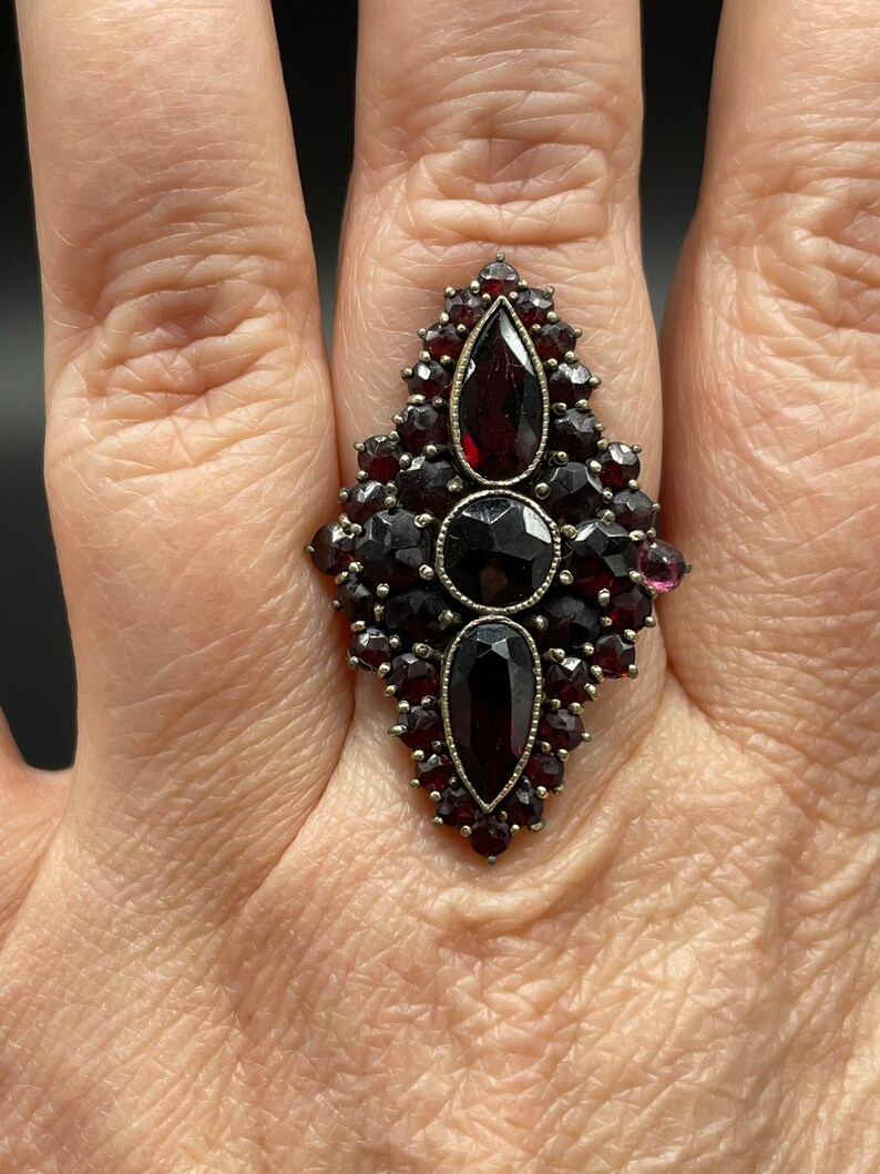 Antique Georgian or Victorian 14k Gold Shank and Red Garnet - Etsy