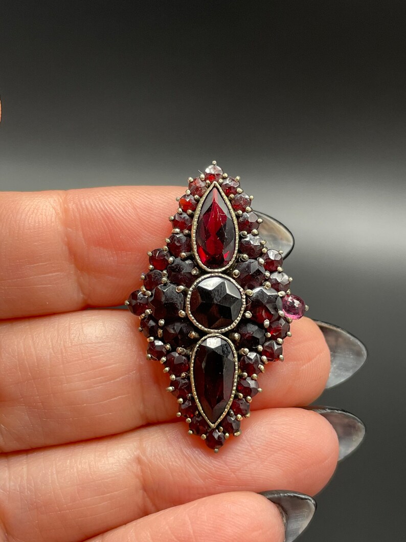 Antique Georgian or Victorian 14k Gold Shank and Red Garnet - Etsy