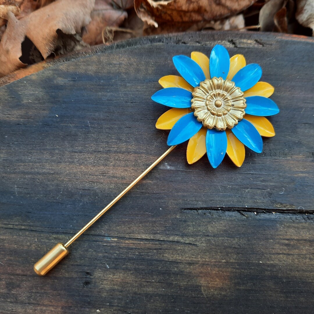 Blue and Yellow Enamel Sunflower Lapel Pin Donates to Ukraine Aid 1.5 ...