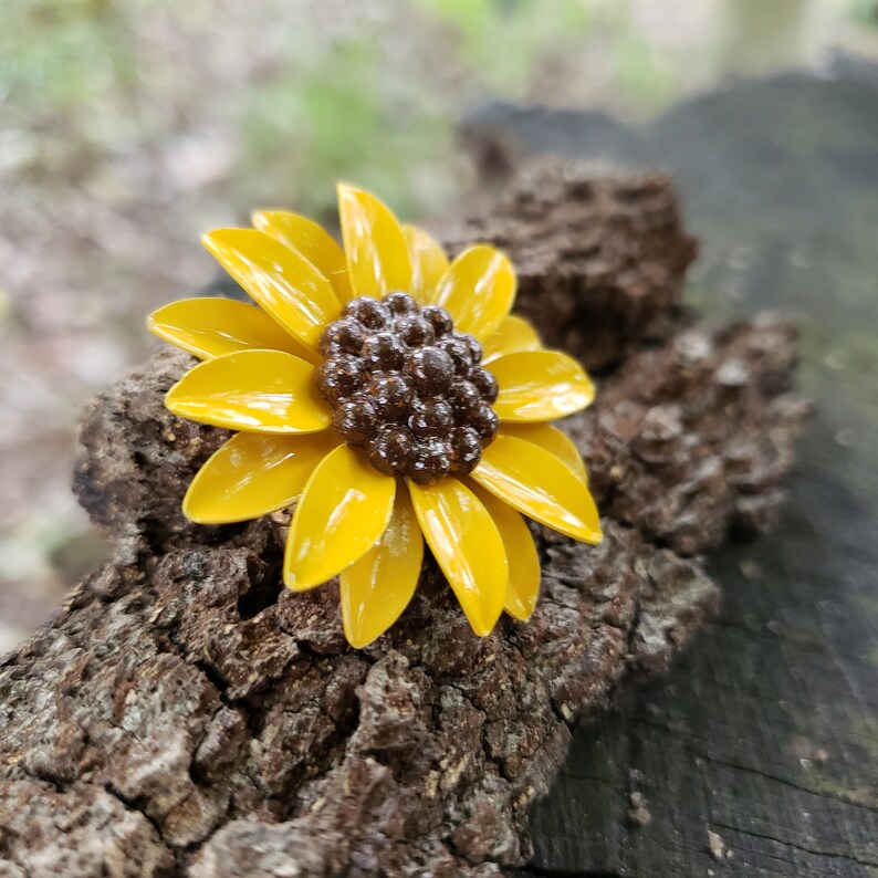 Small Sunflower Pin Enamel Flower Brooch 38mm Yellow and Brown - Etsy