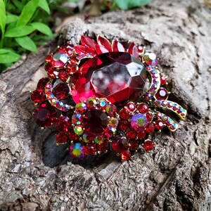 Red Rhinestone Flat Back Embellishment or Brooch AB Red and Gold Tone ...