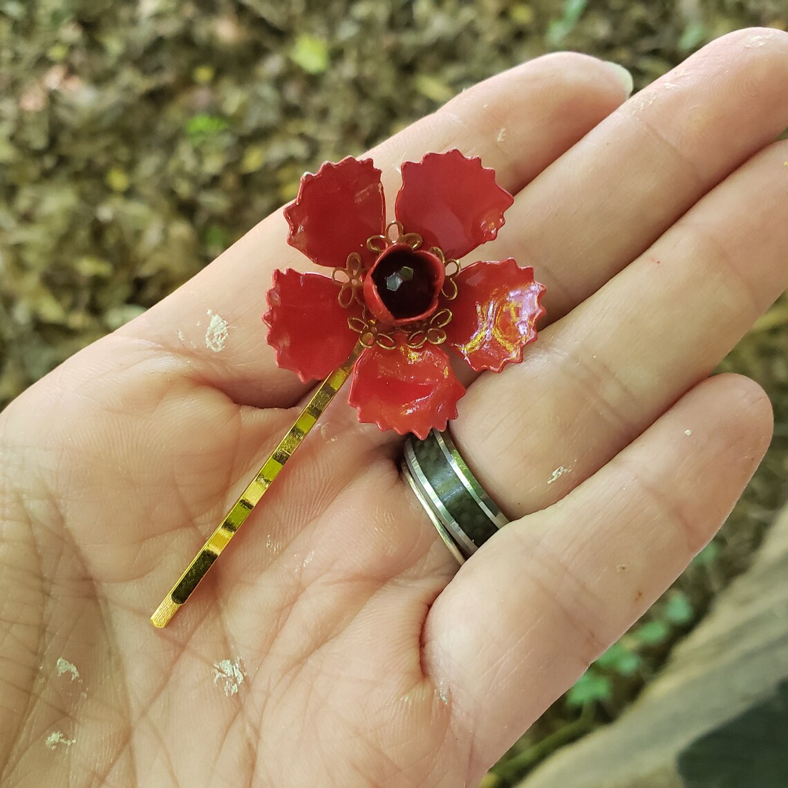 Mini Red Metal Flower Hair Pin Red and Gold Enamel Flower | Etsy