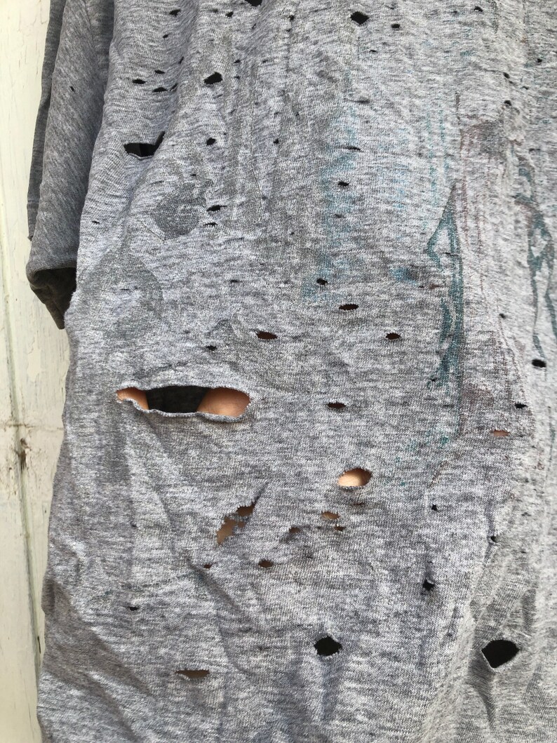 Vintage / 1990s / 2000s / Super Distressed / Worn / Grey T Shirt Medium ...