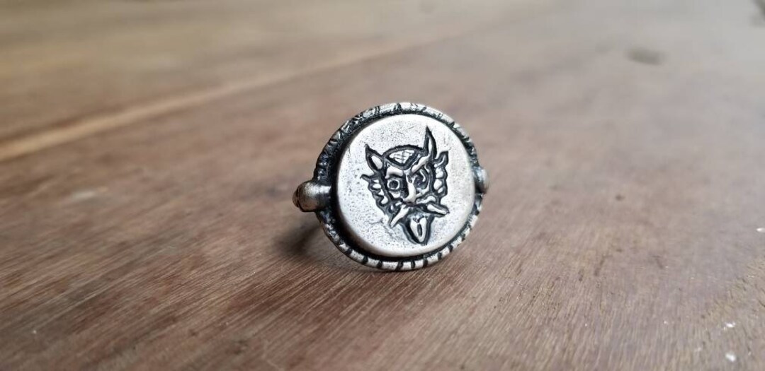 The Mischief Ring - Etsy