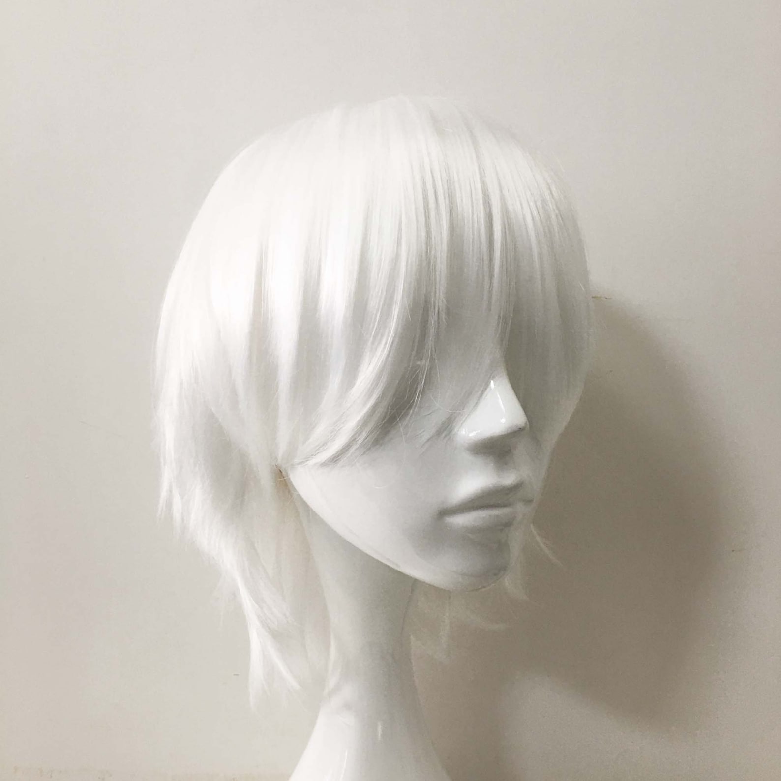 Unisex Snow White Long Fringe Bangs Short Straight Layered Cosplay Wig ...