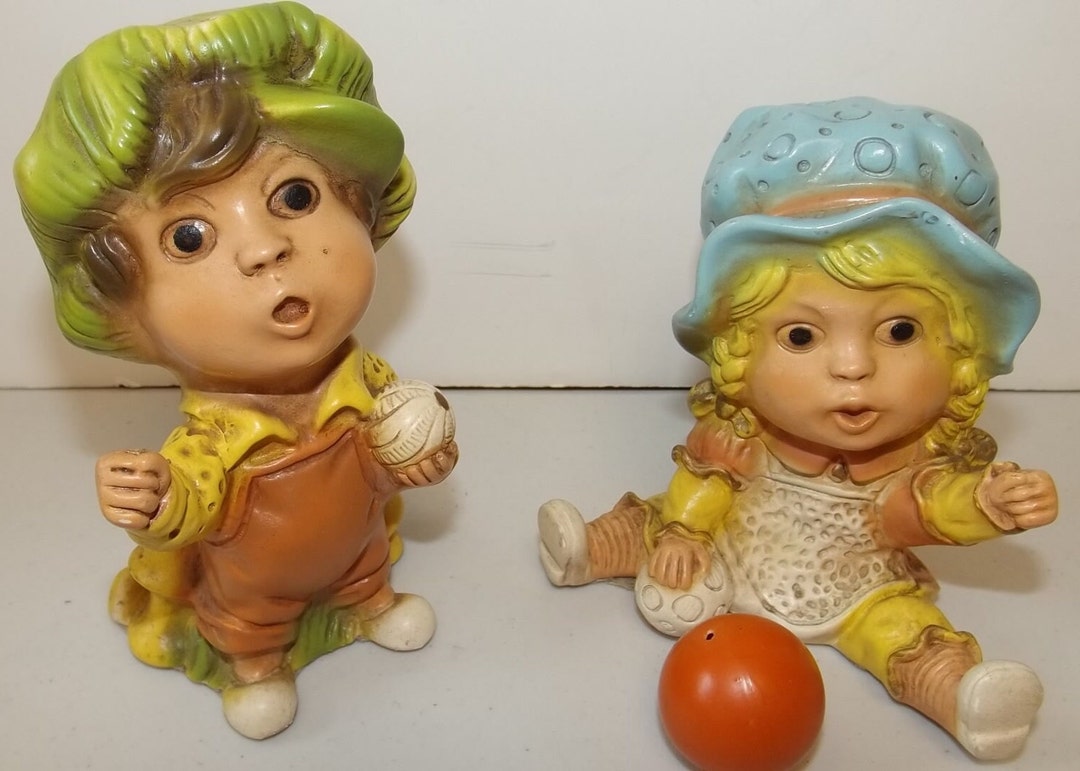 Universal Statuary Corporation Statue Figures of Boy and Girl See ...