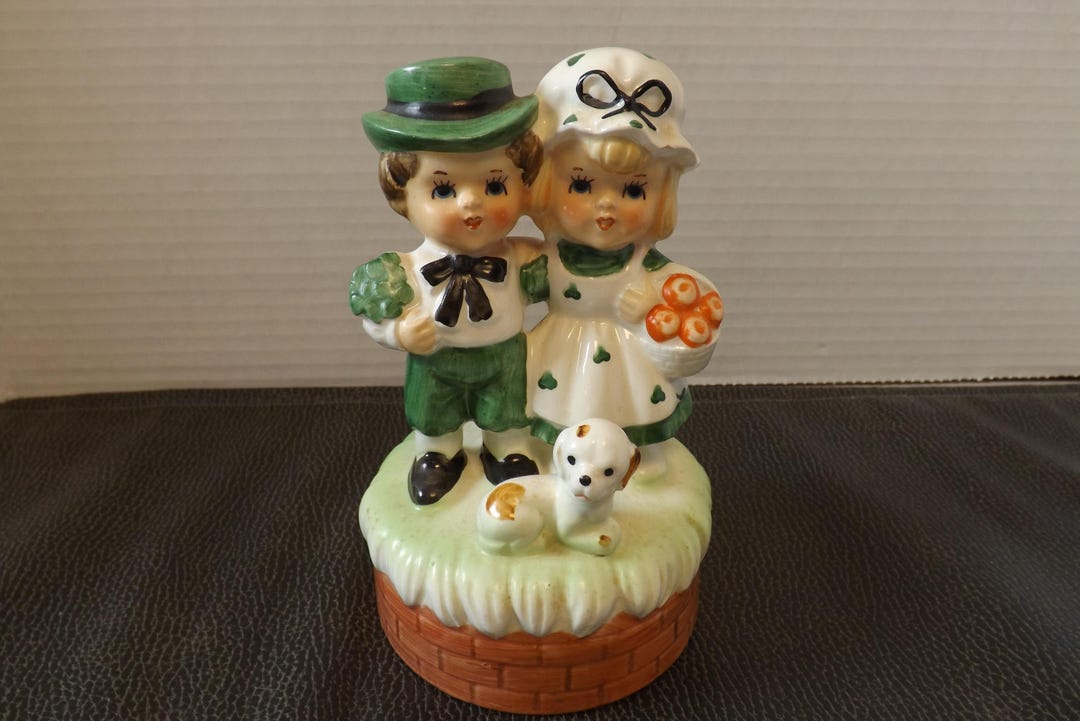 Irish Couple Music Box See Description for Details - Etsy