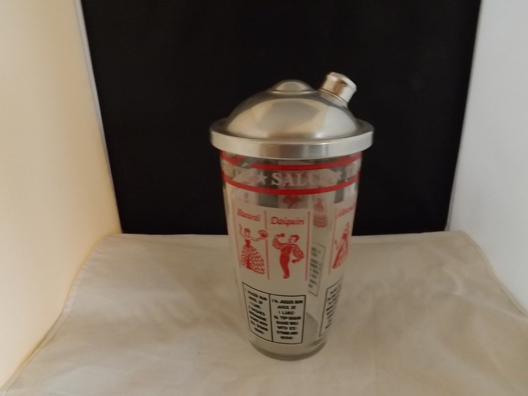 Unique Cocktail Shaker and Pourer see Description for Details D Shelf ...