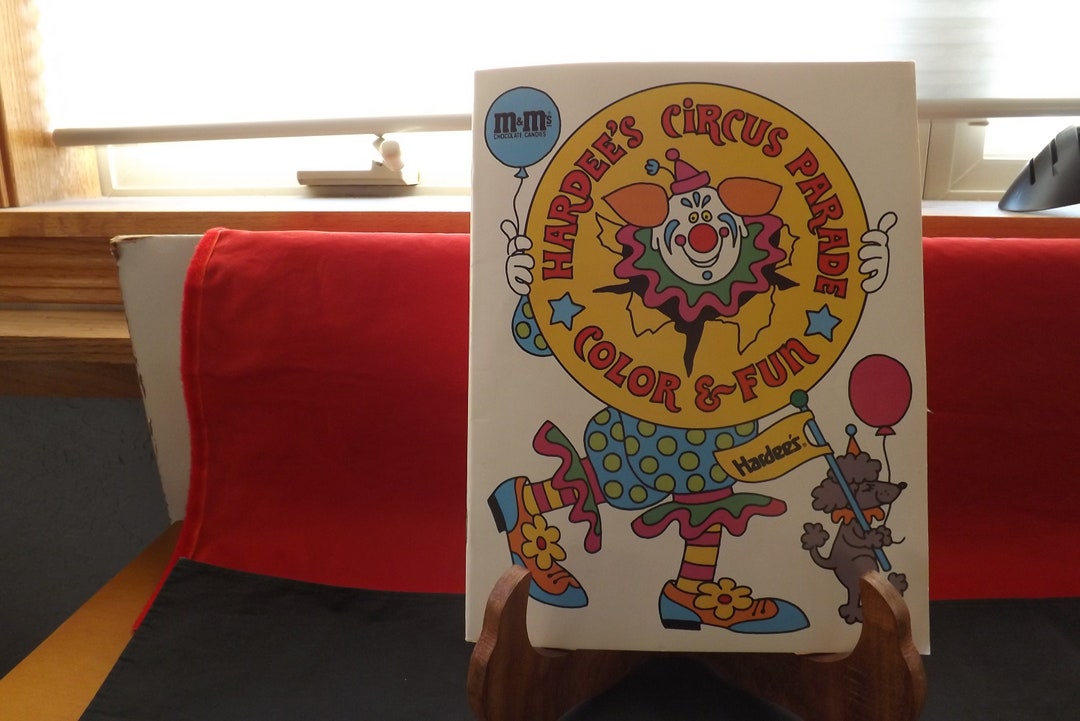 M&M Chocolate Candies Hardees Circus Parade Color and Fun see ...