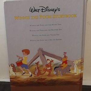Walt Disney's Winnie the Pooh Storybook - See Description for Details ...