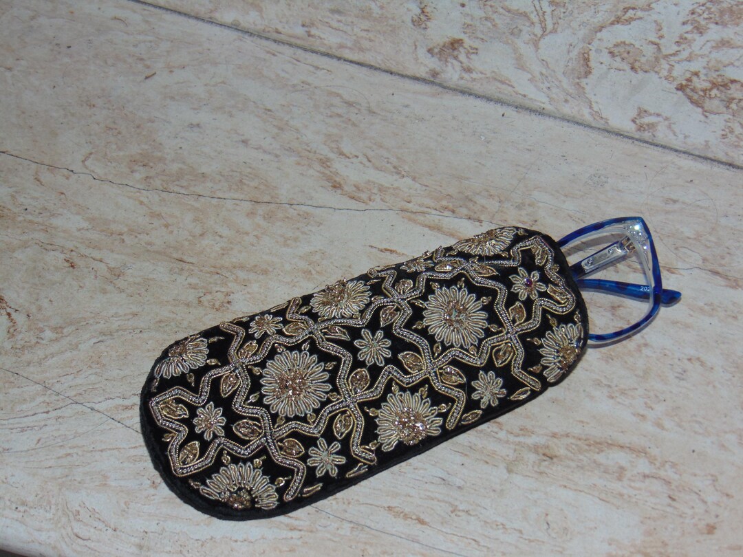 MCM Vintage Beaded / Embroidered Eyeglass Case, Floral Design Gold ...