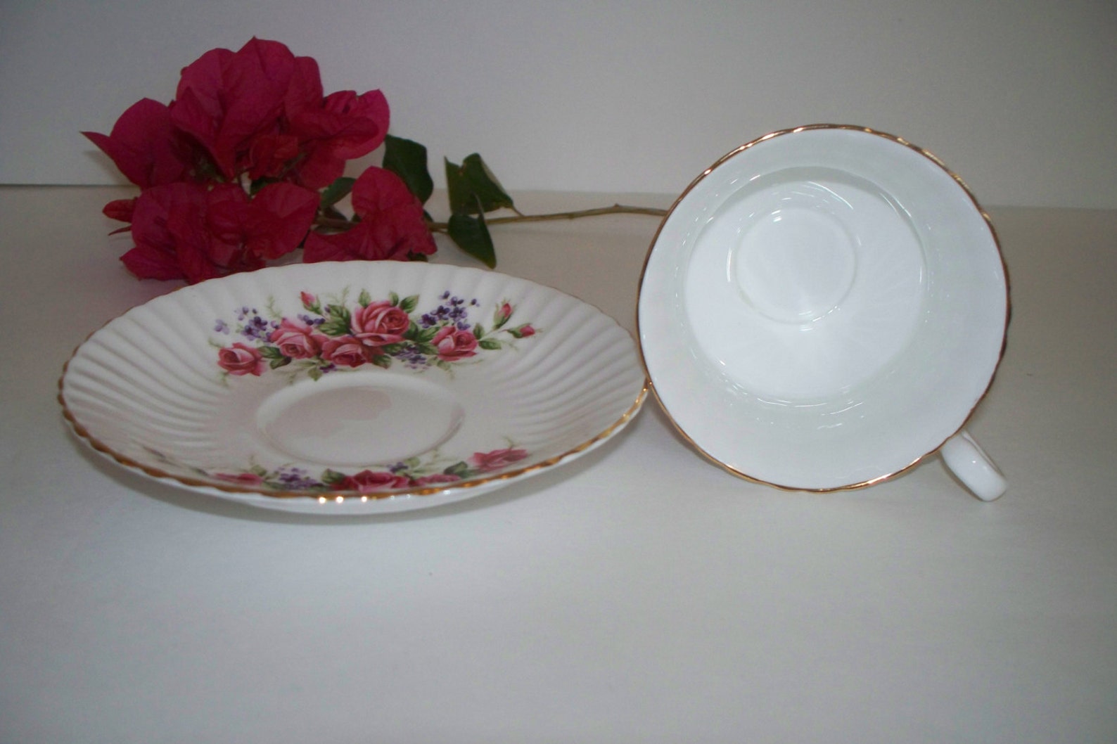 Vintage " Royal Standard " England Fine Bone China Roses & Violets ...
