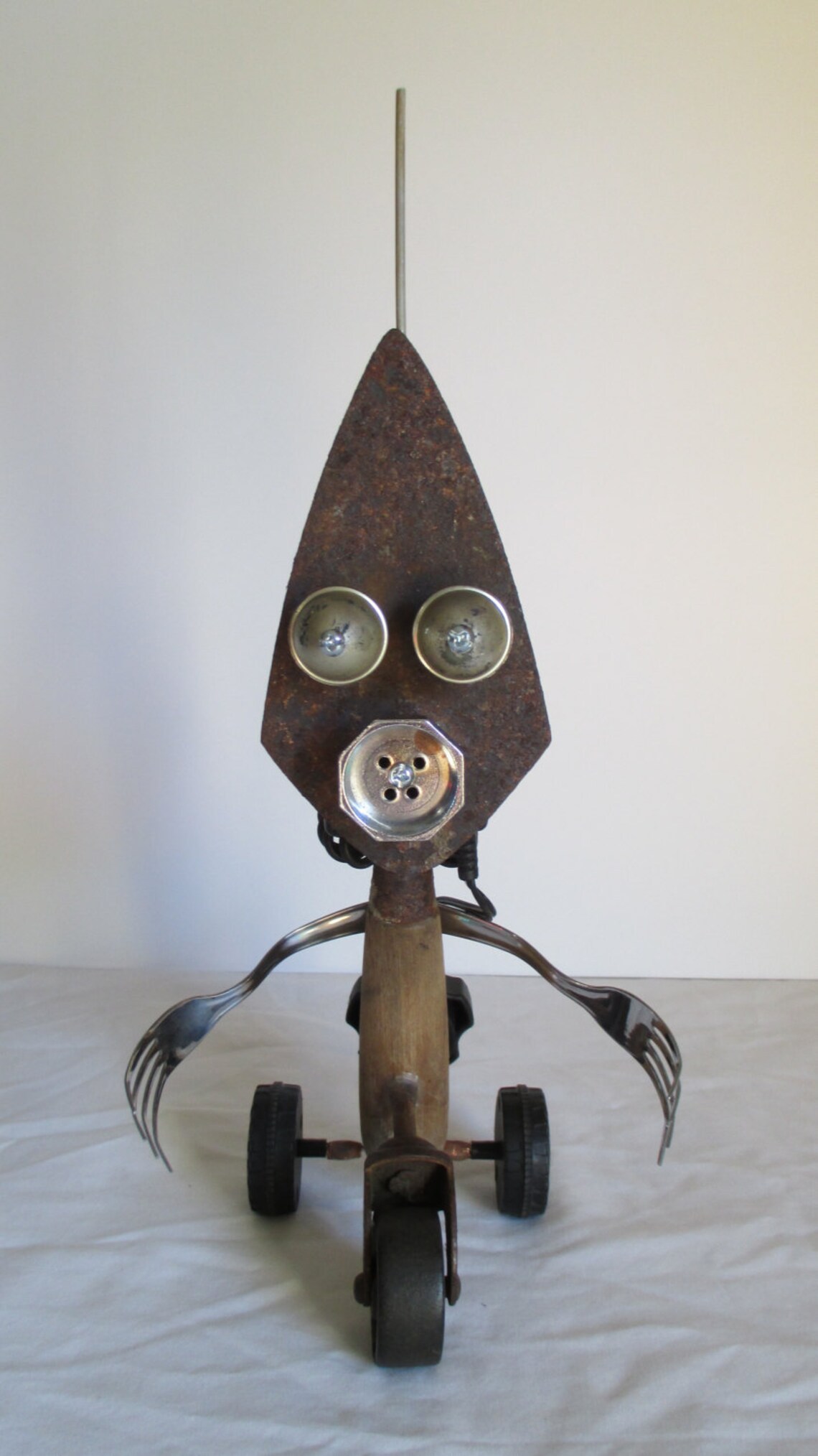 CONEHEAD Found Object Robot Sculptureassemblage - Etsy