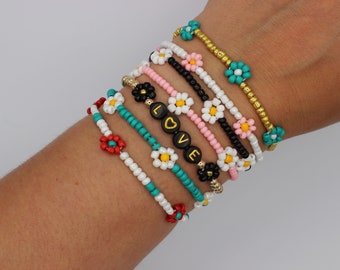 ONE Small Seed Bead Daisy Flower Spring Summer Bracelet - Etsy